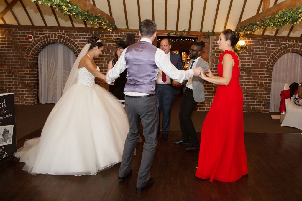 Photos - Chris Gillard : Swing Singer